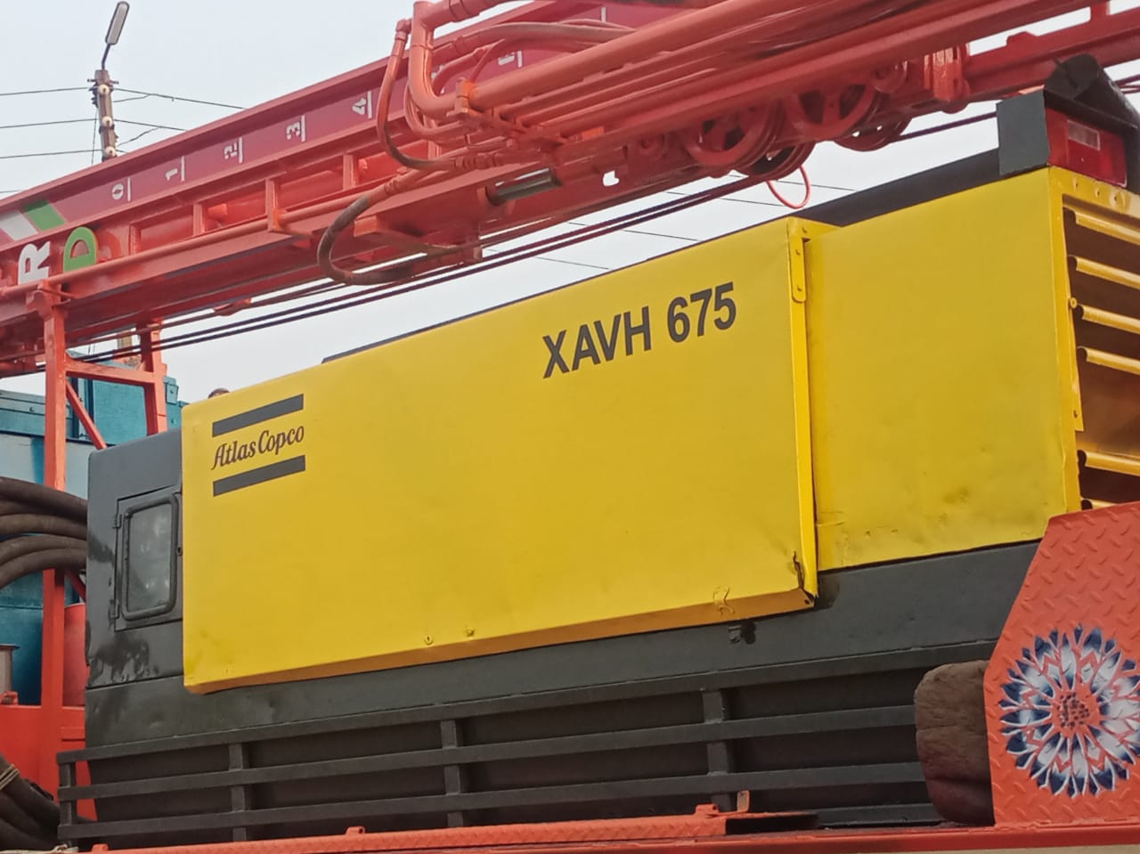 Old/Used Borewell Compressor